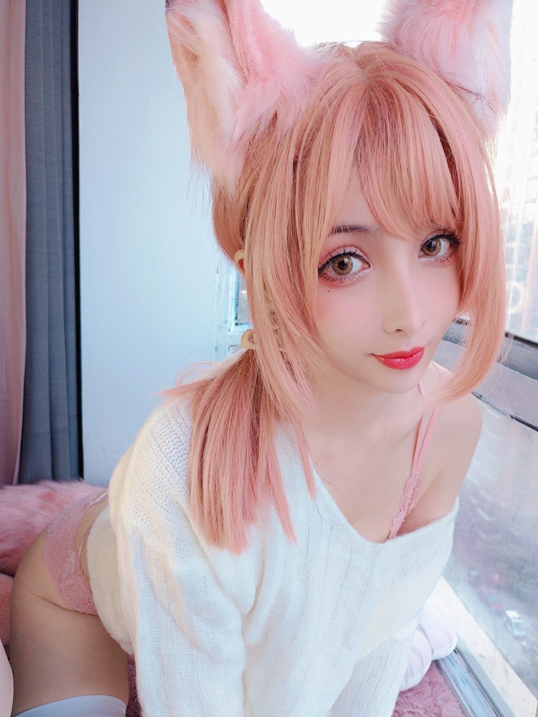 Coser@rioko凉凉子 Vol.050 家中的人妻狐 (20p + 2v)[80.78 MB] - idolcos