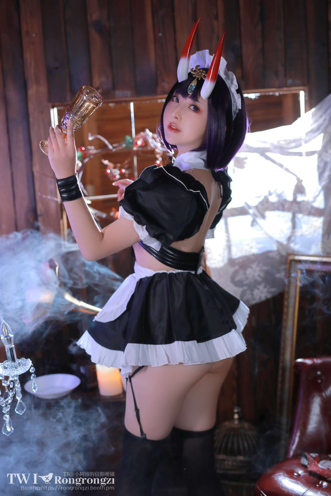 Coser@小容仔咕咕咕w Vol.008 酒吞童子女仆 (46p + 1v)[308.34 MB] - idolcos